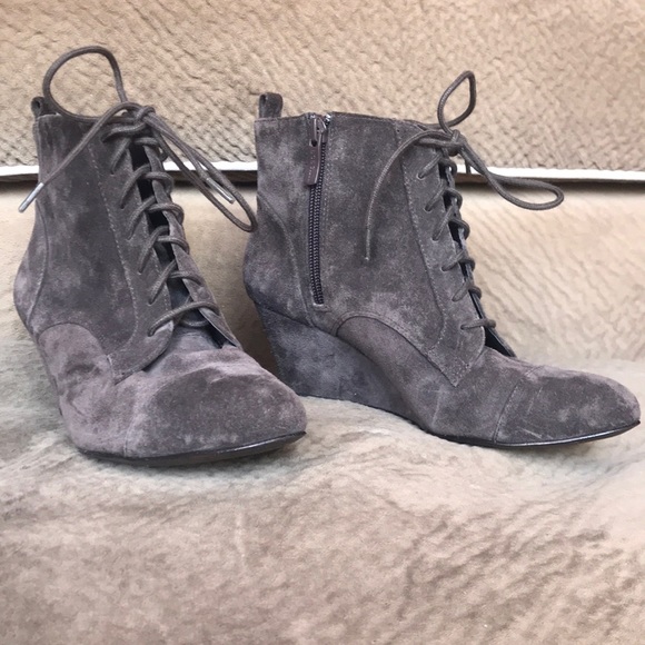 BCBGeneration | Shoes | Bcbgeneration Suede Booties Ankle Chocolate ...